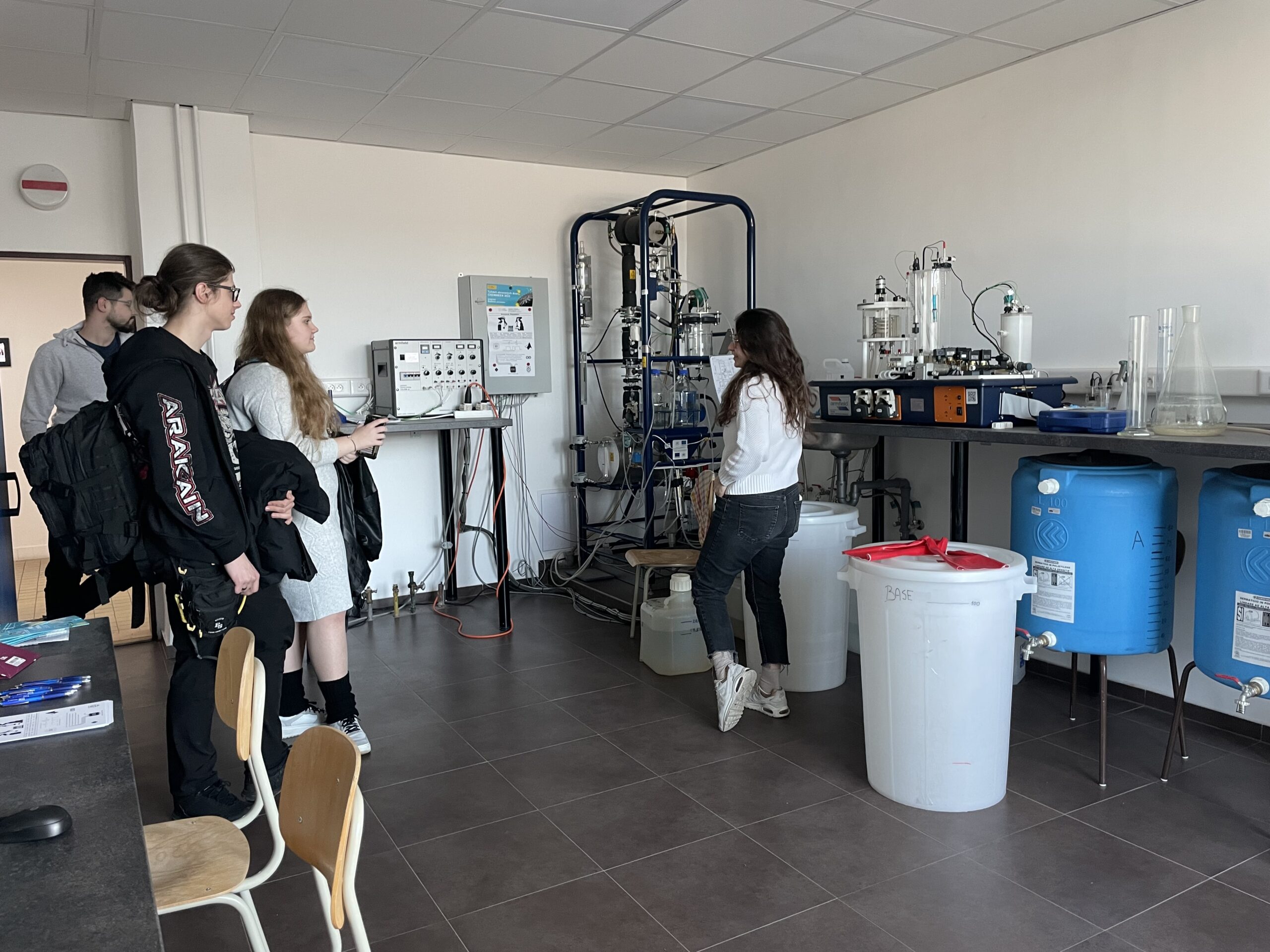 CHEMWEEK 2025: Open Door Week at FCHPT STUBA - FrontSeat