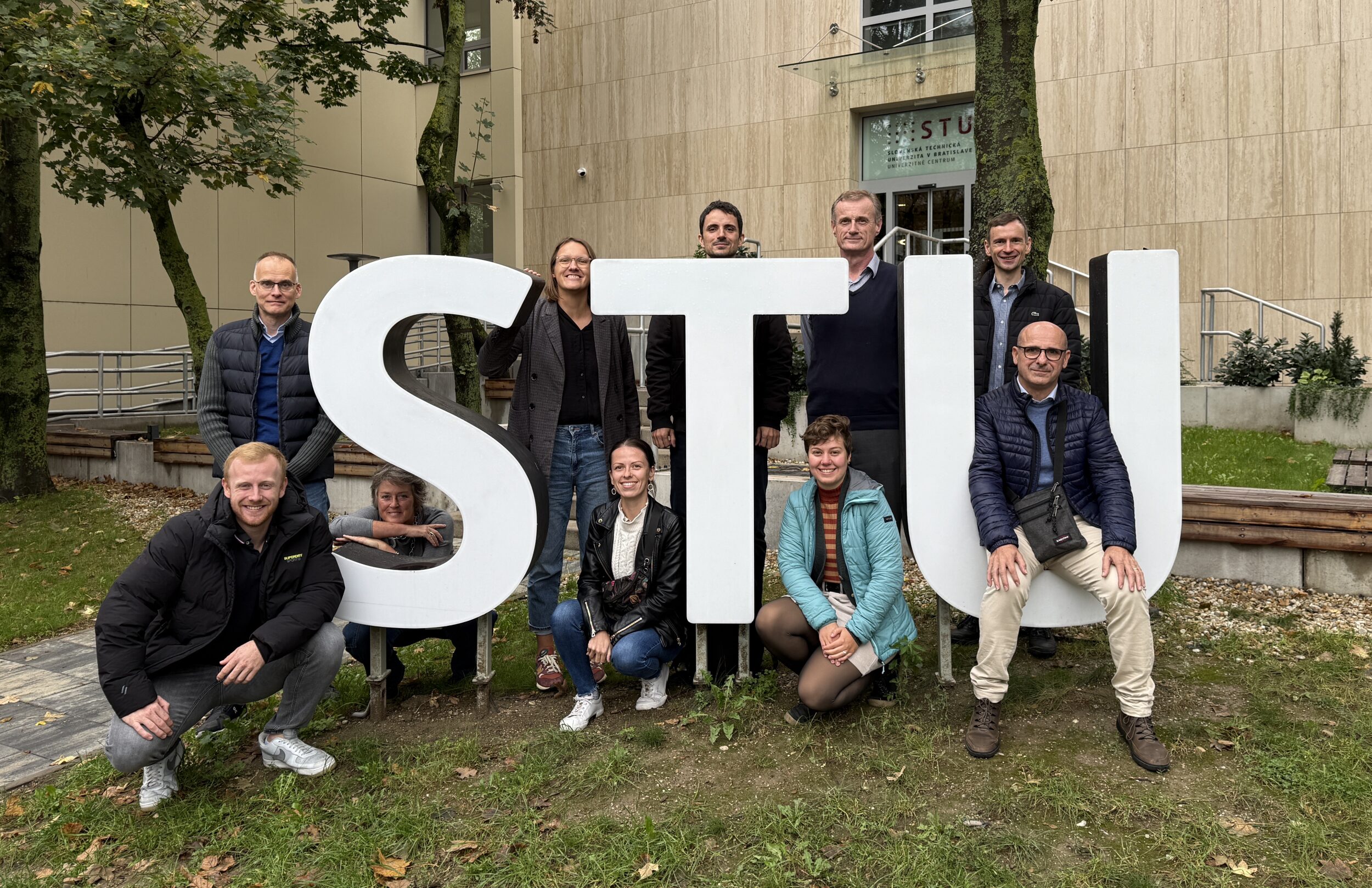 Final FrontSeat Consortium Meeting at STUBA - FrontSeat
